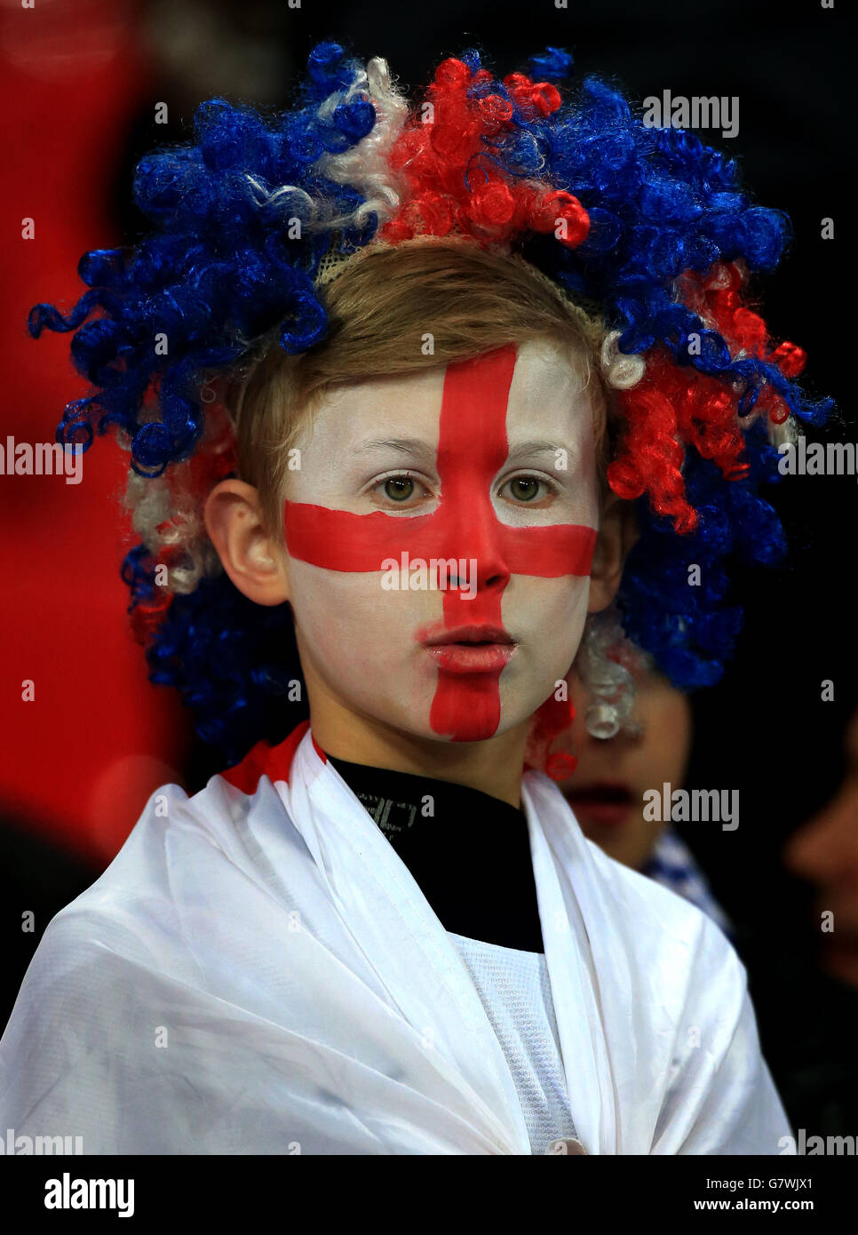 England football fan face paint hi-res stock photography and images - Alamy