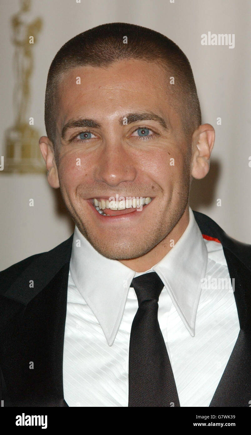 Oscar head head shot celebrity smiling awards hi-res stock photography ...