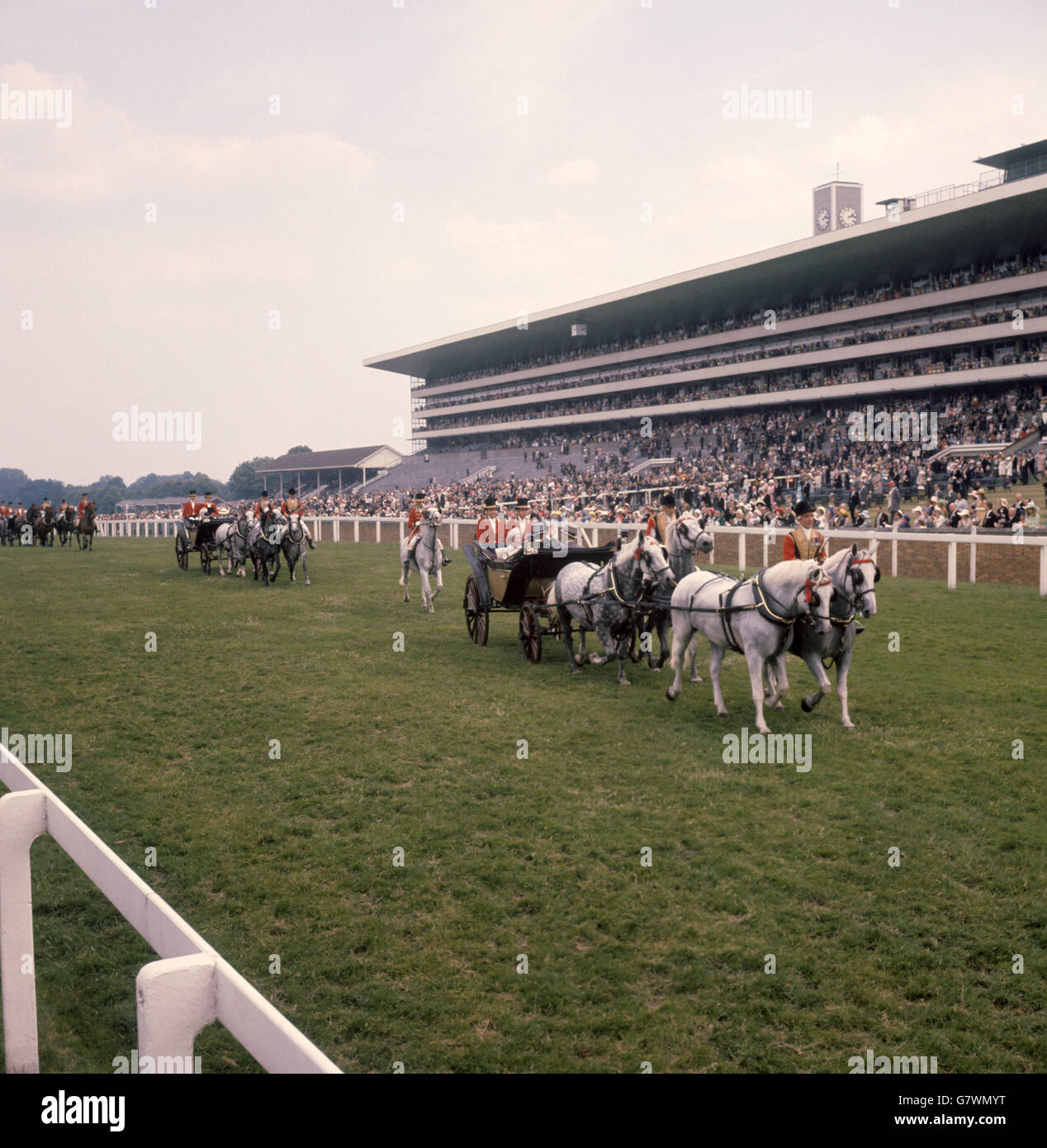 Horse Racing - Royal Ascot - Ascot Racecourse Stock Photo - Alamy