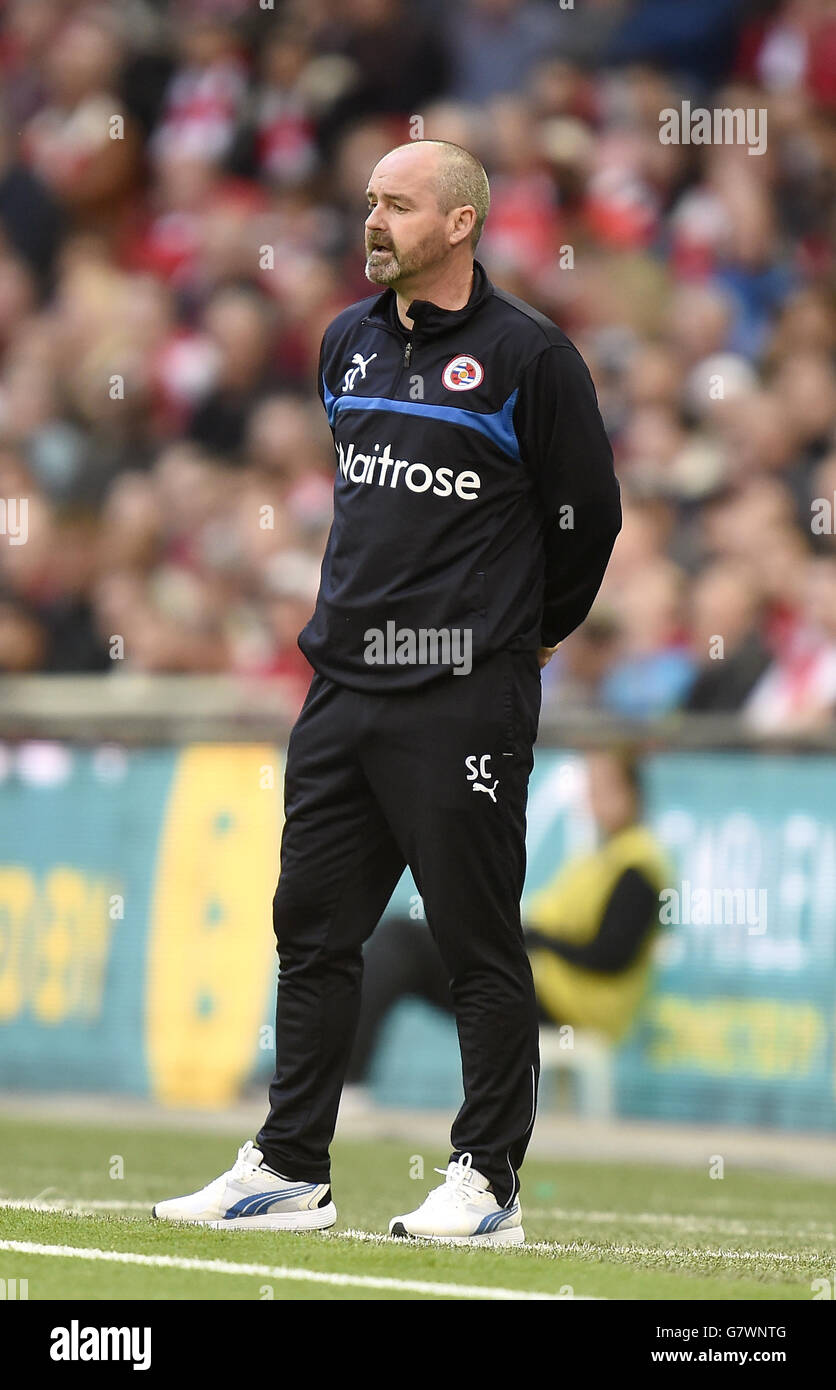 Steve Clarke Reading High Resolution Stock Photography and Images - Alamy