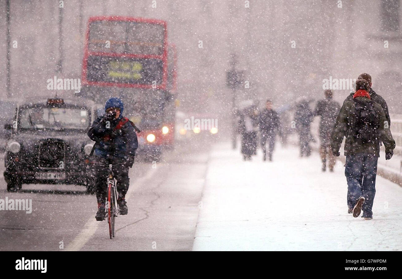 Snowpix hi-res stock photography and images - Alamy