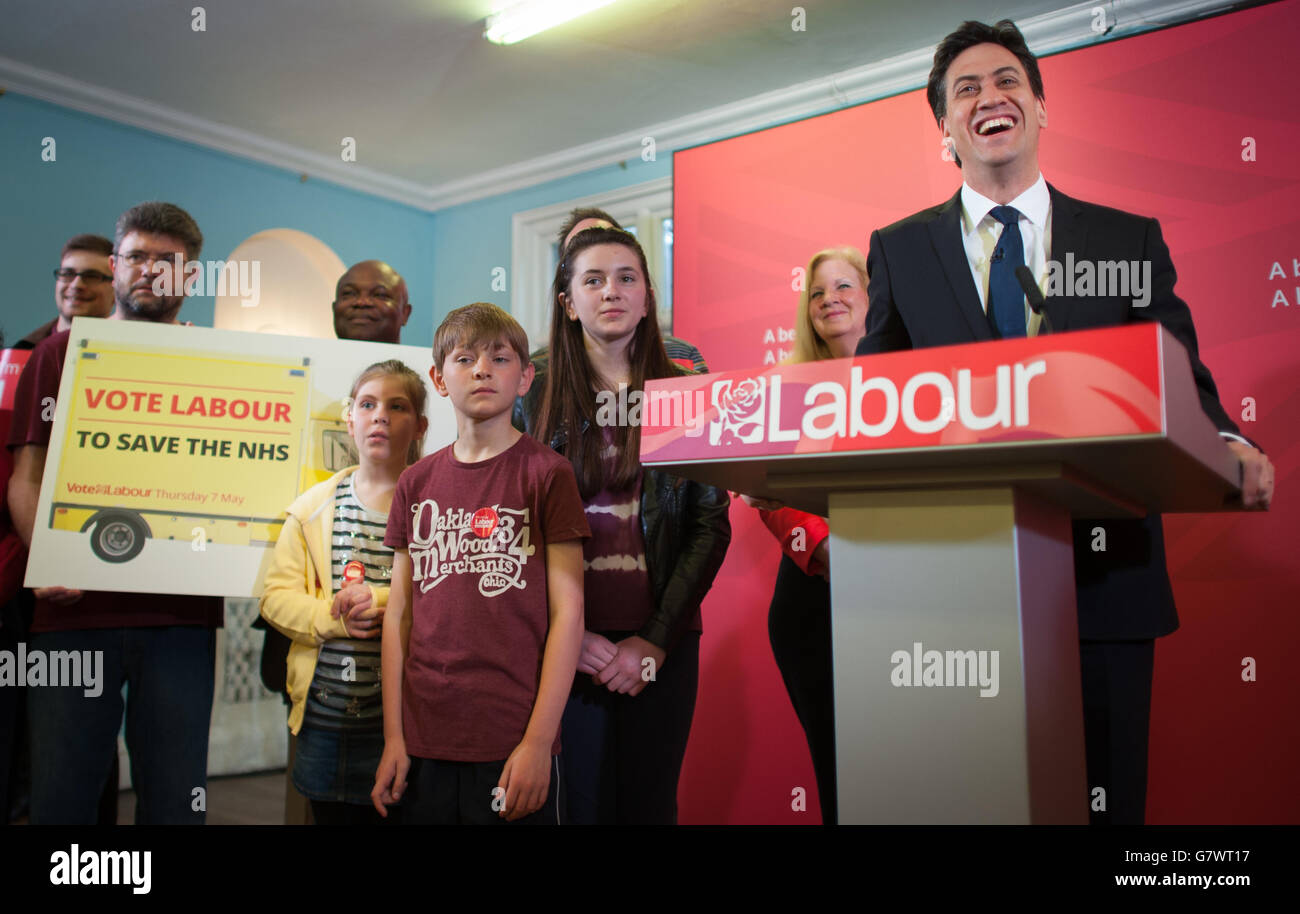 Labour leader Ed Miliband speaks at Springfield House Community Centre ...