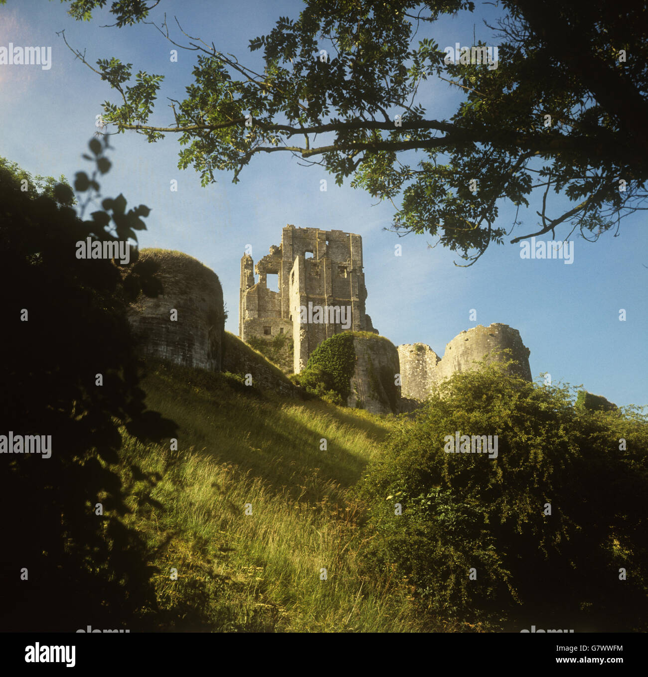 Buildings and Landmarks - Corfe Castle - Dorset. A view of Corfe Castle ...
