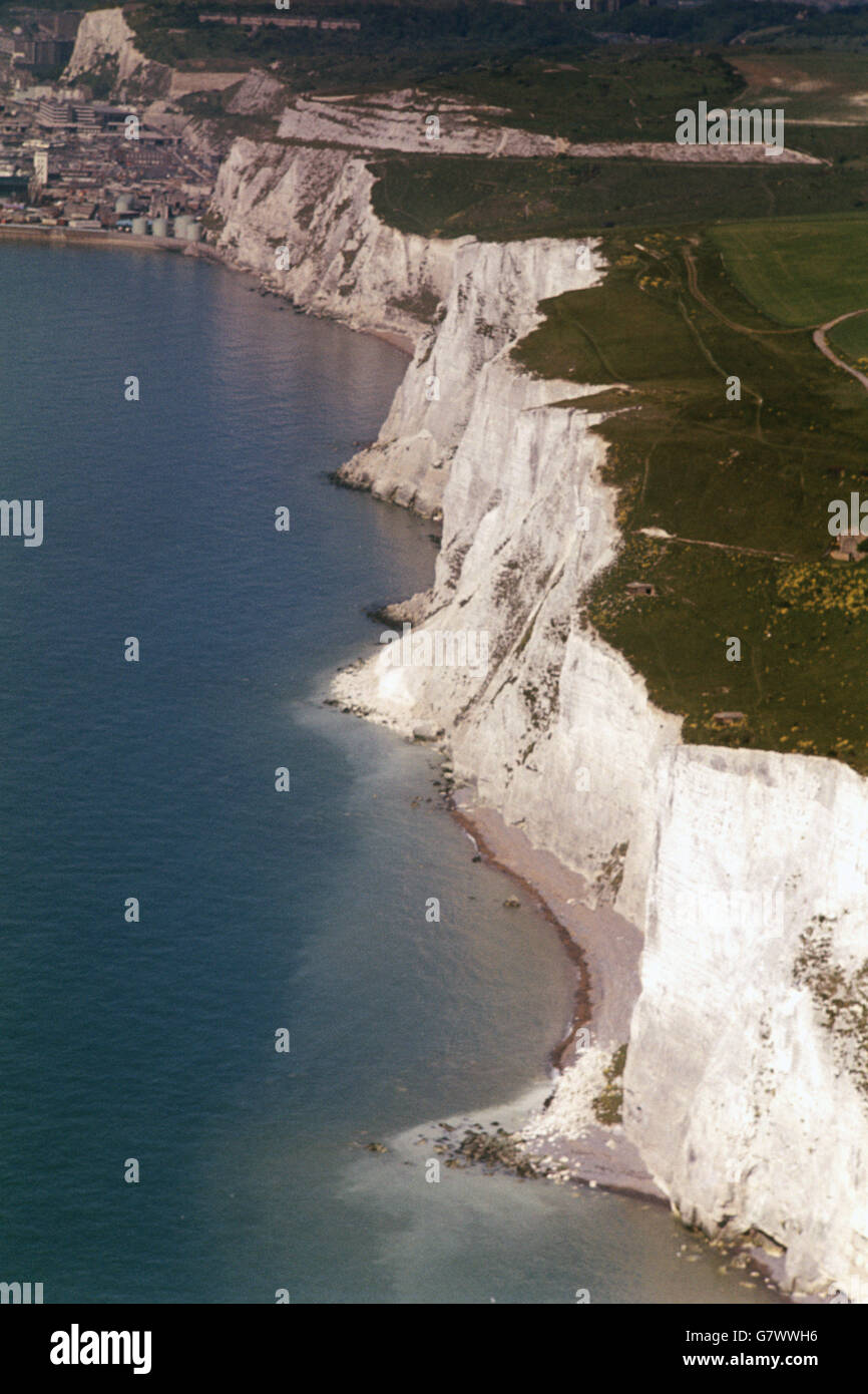 Buildings and Landmarks - The White Cliffs of Dover Stock Photo - Alamy