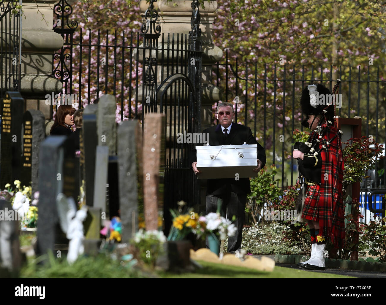 Baby boy found dead hi-res stock photography and images - Alamy