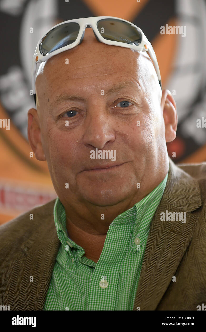 Newport county football league two hi-res stock photography and images ...