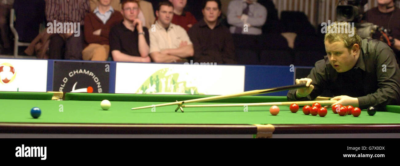 Snooker - Irish Masters - The City West Hotel. Stephen Lee in action ...