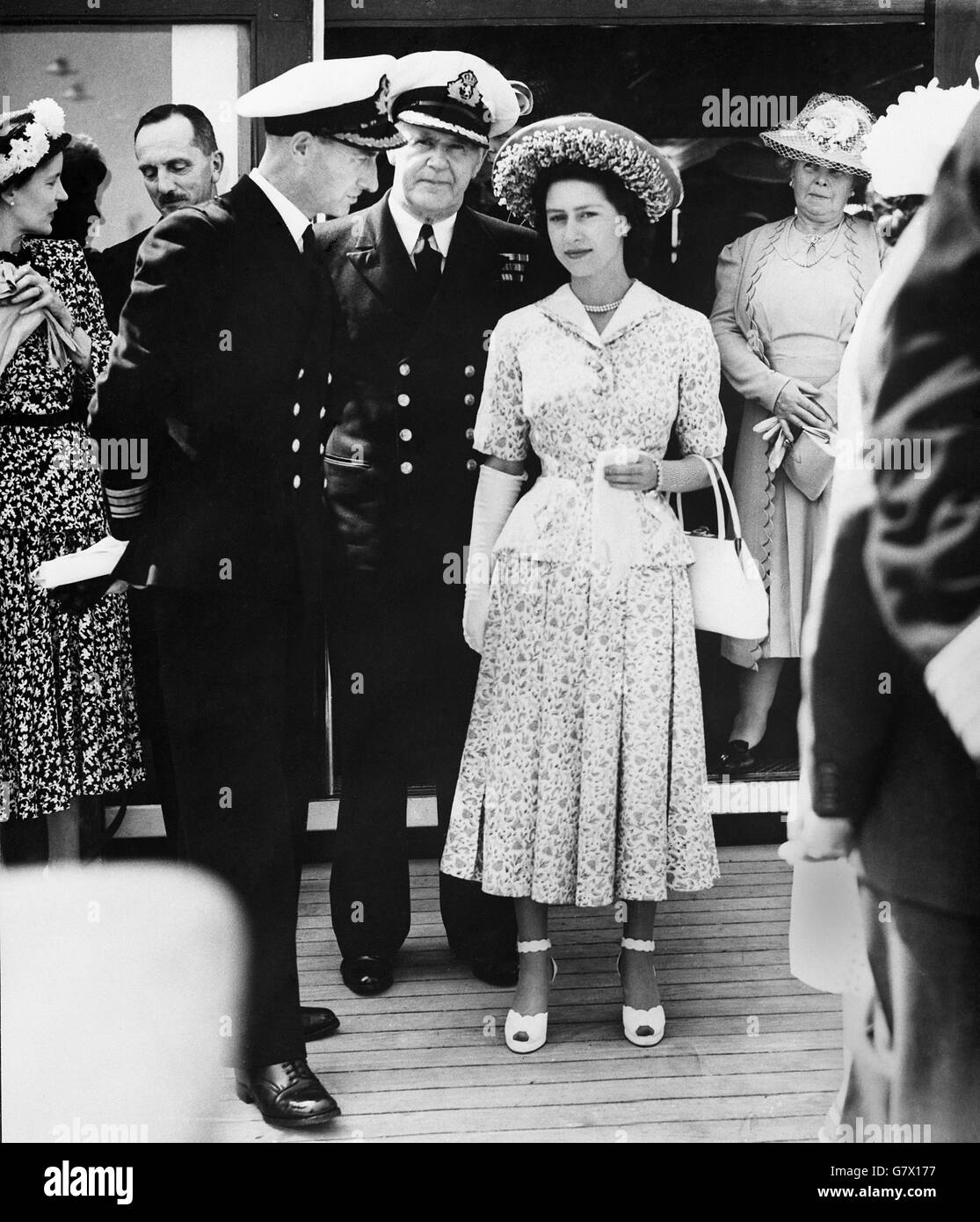Royalty - Their Majesties with Princess Margaret visit "Queen Elizabeth ...