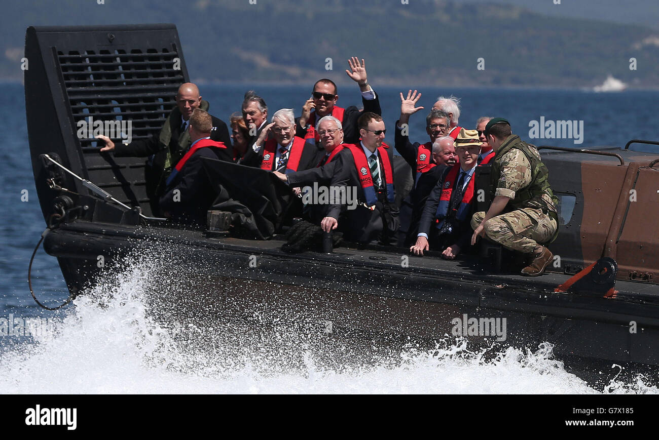 Amphibious landing craft hi-res stock photography and images - Alamy