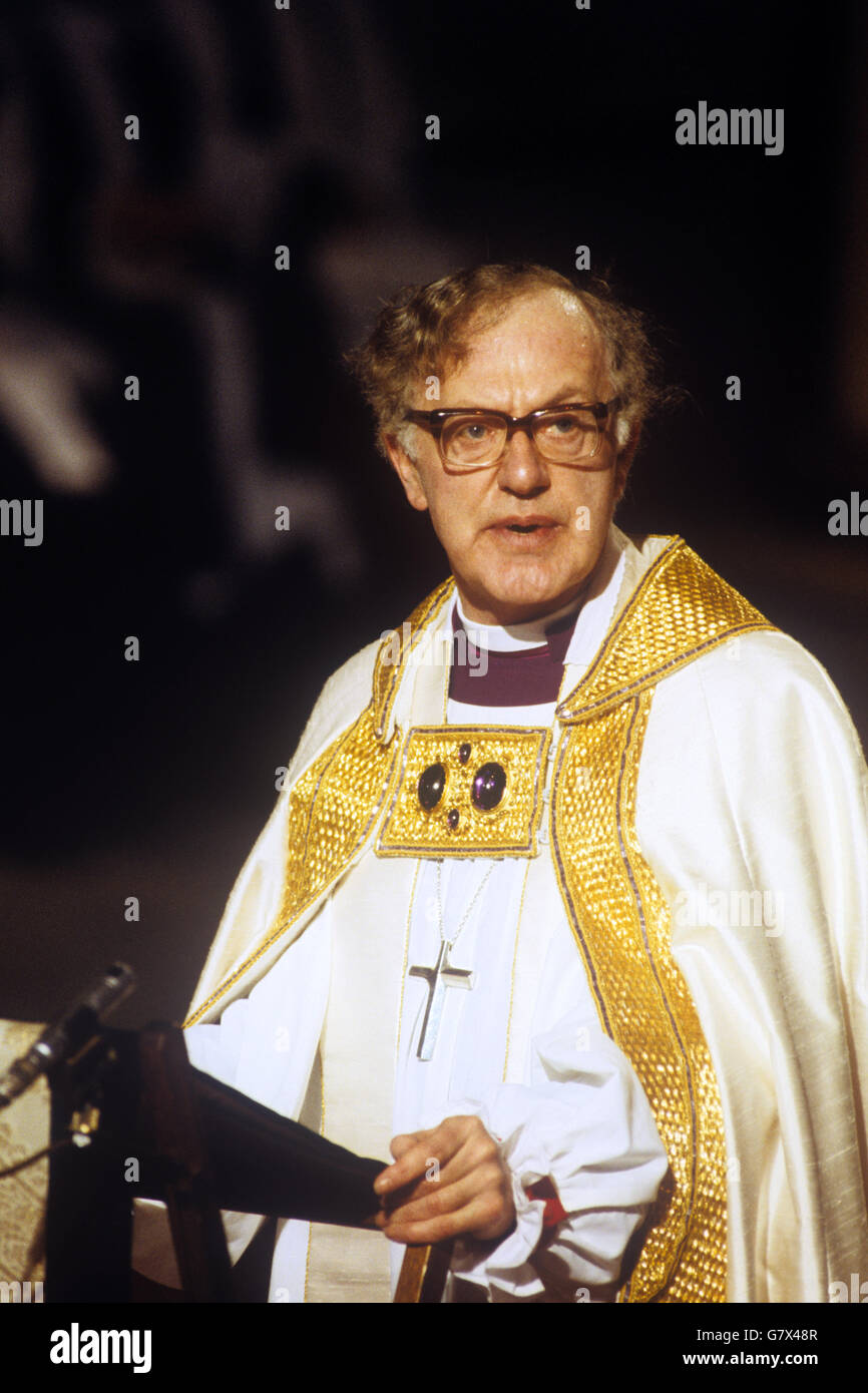 When he was enthroned as the 102nd archbishop of canterbury hi-res ...