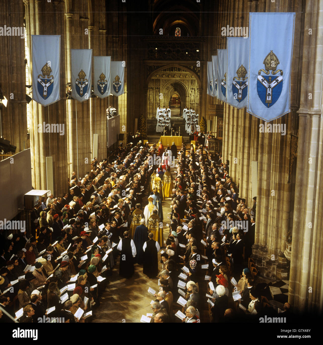Enthronement archbishop runcie hi-res stock photography and images - Alamy