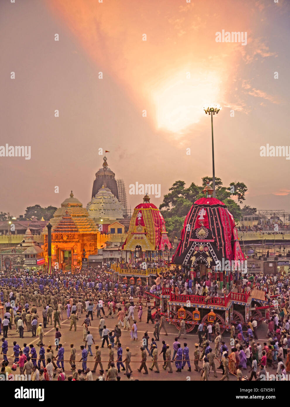 Rath yatra puri hi-res stock photography and images - Alamy