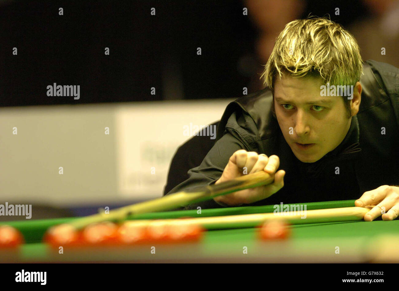 Matthew Stevens in action against Robert Milkins during the semi final ...