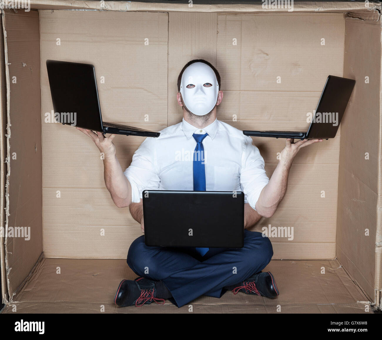 Multitsking hi-res stock photography and images - Alamy