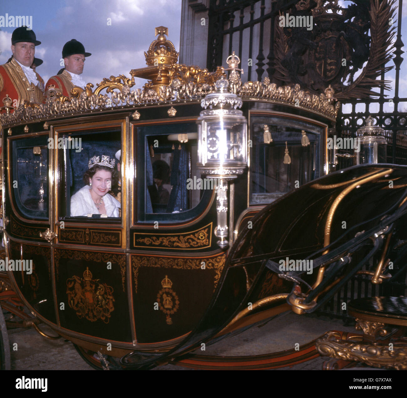 Irish state coach hi-res stock photography and images - Alamy