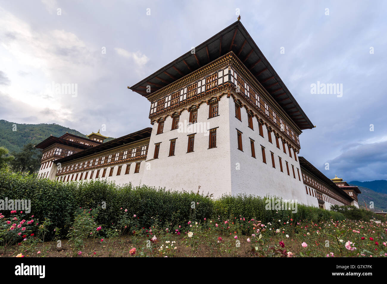 Thimphu, Bhutan, 01 Nov 2011: Exterior of majestic Tashichhoe Dzong ...