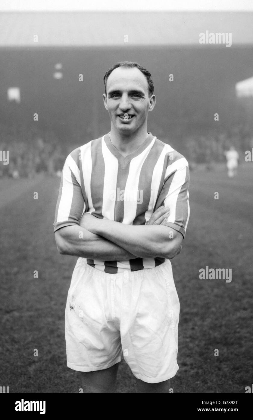 Soccer - Bill McGarry Stock Photo - Alamy
