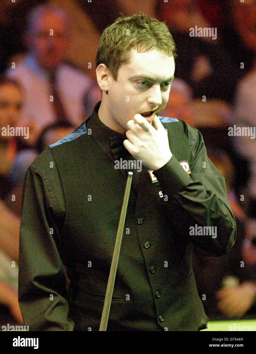 2004 uk snooker championship hi-res stock photography and images - Alamy