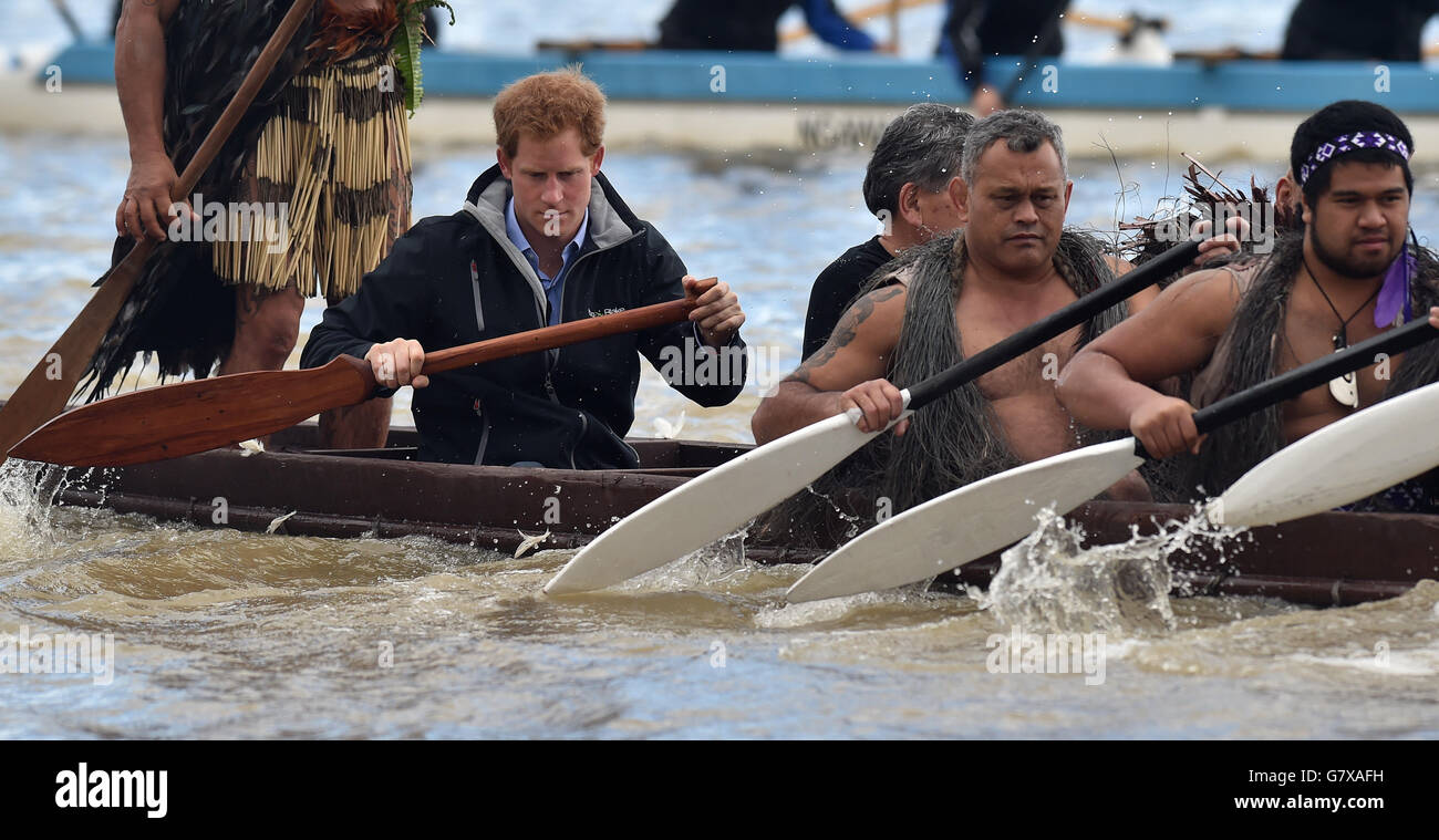 Prince Harry helps paddle a traditional Maori waka canoe on the ...