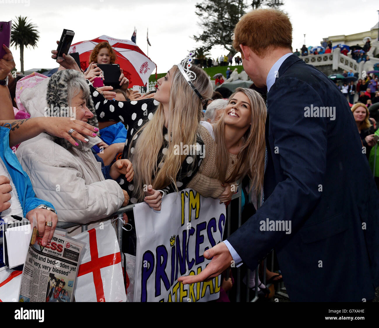 Prince harry poses for hi-res stock photography and images - Alamy
