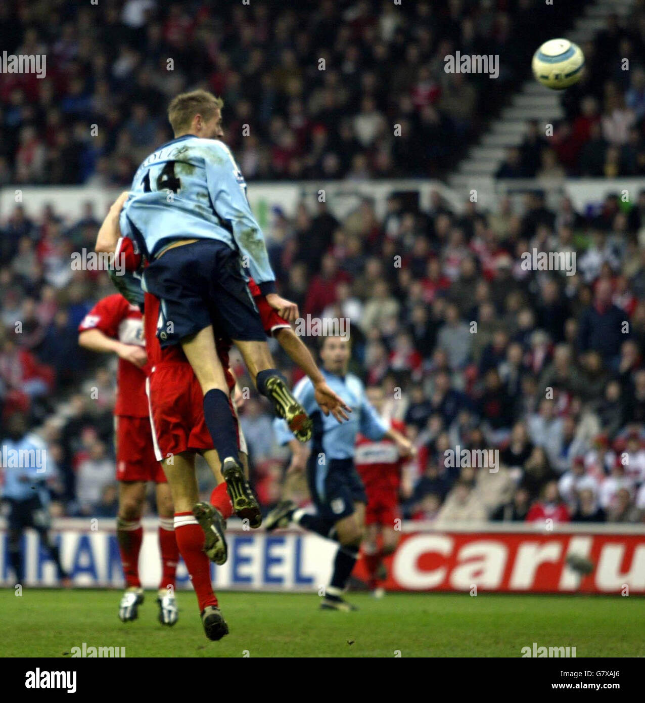 Southampton football stadium air hi-res stock photography and images ...