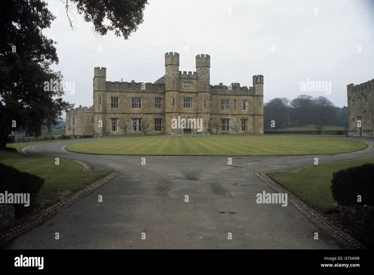 Maidstone landmarks hi-res stock photography and images - Alamy