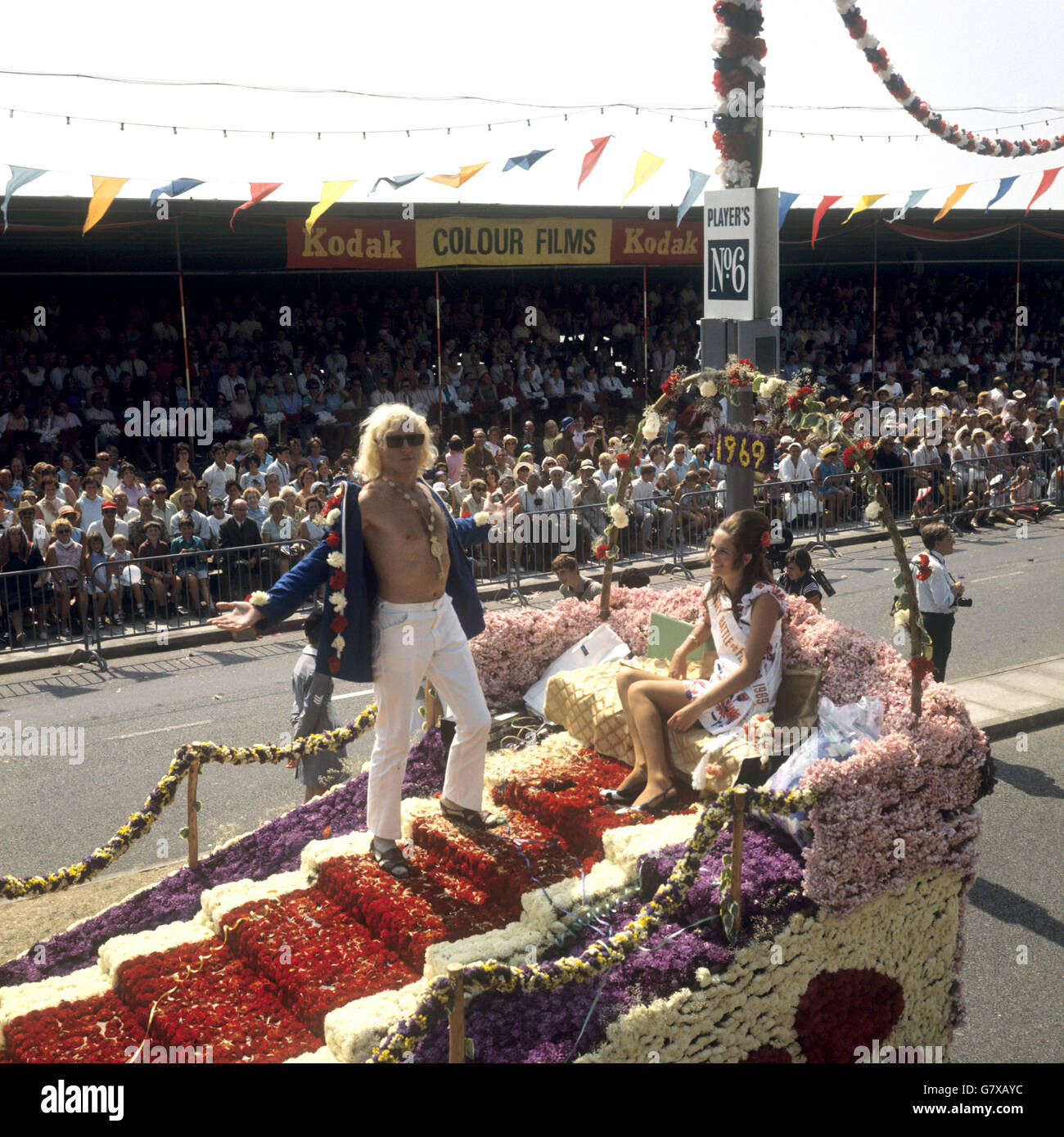 Miss Jersey Battle of the Flowers, Mary Carole Reeves, 20, is ...