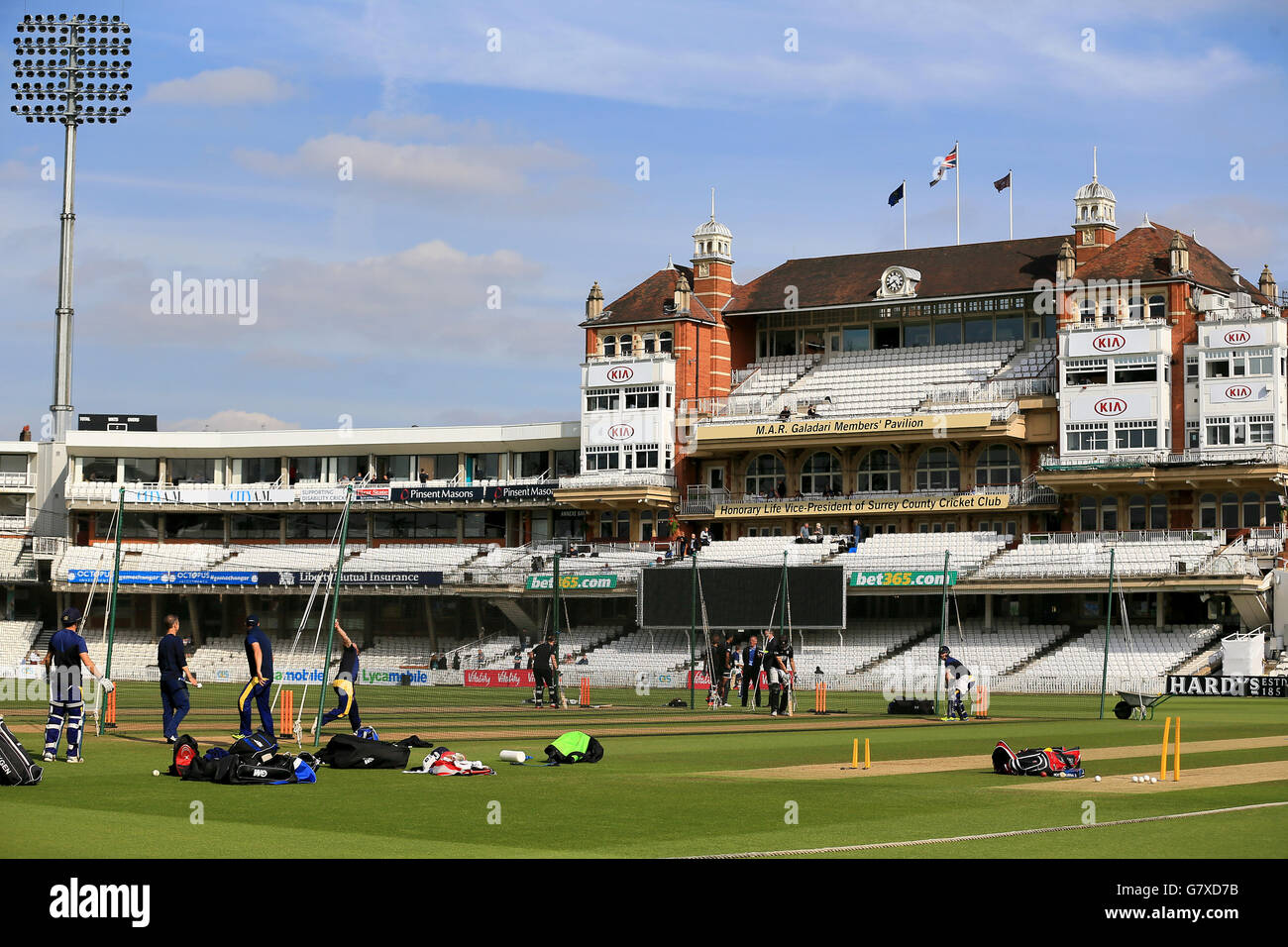 Both teams take part in batting practice before the game Stock Photo ...