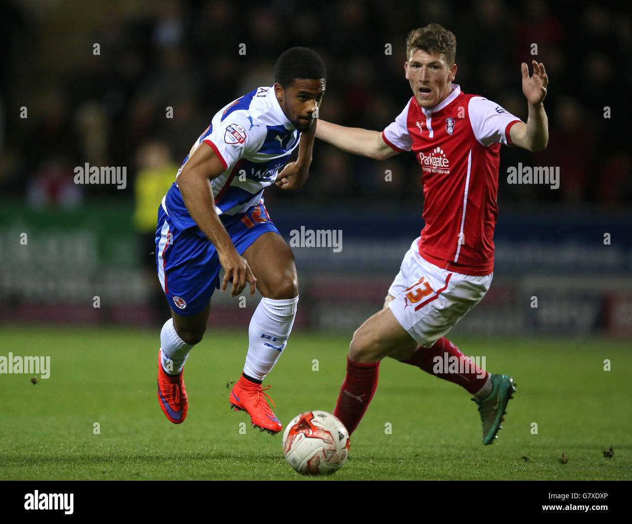 Rotherham United's Richard Smallwood and Reading's Garath McCleary ...