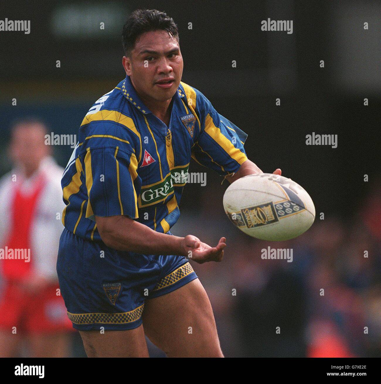 Rugby League - Warrington Wolves v Paris St Germain Stock Photo - Alamy