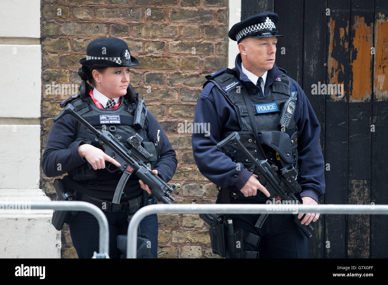 Lindo wing entrance hi-res stock photography and images - Alamy