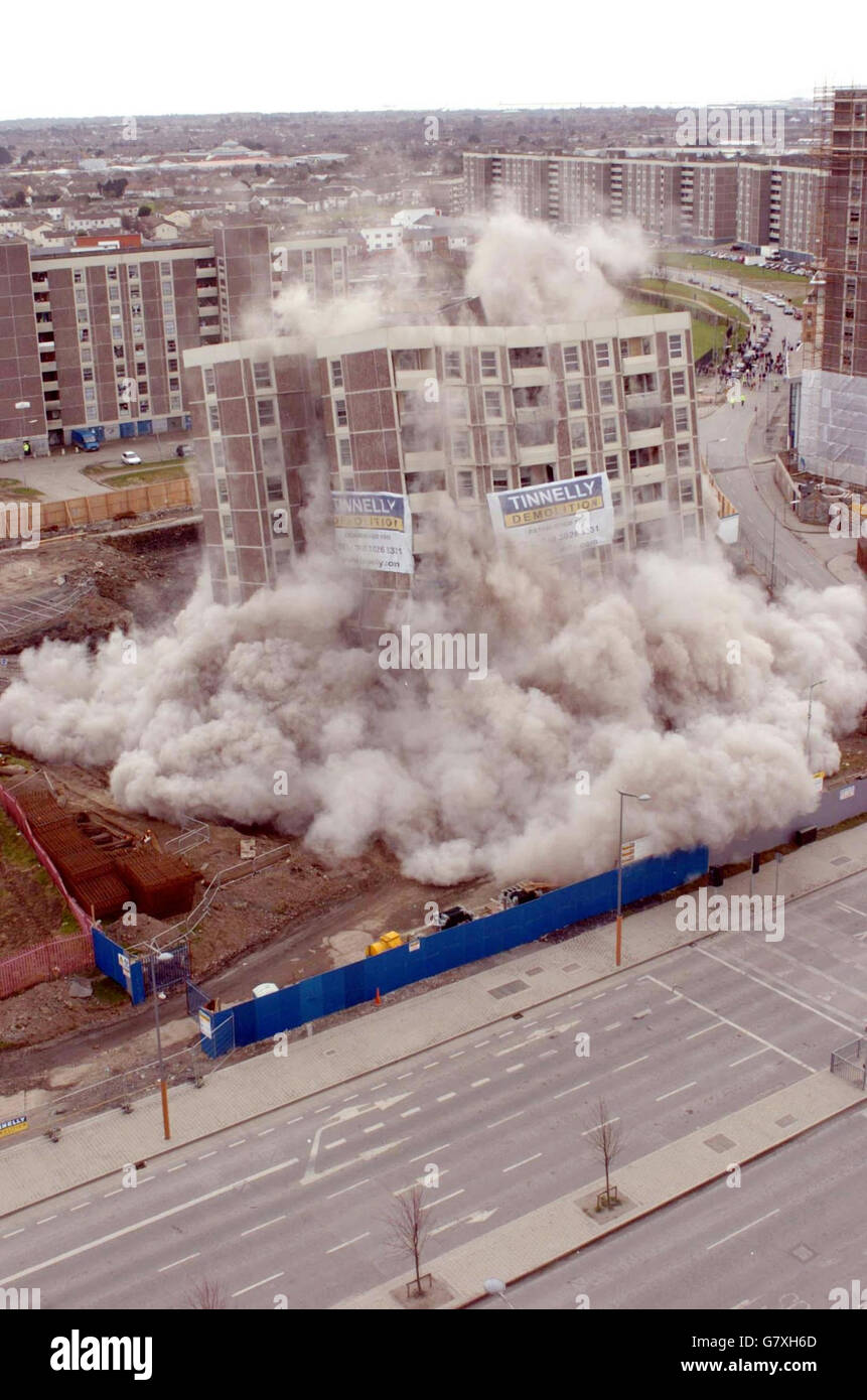 Demolition of tower hi-res stock photography and images - Alamy