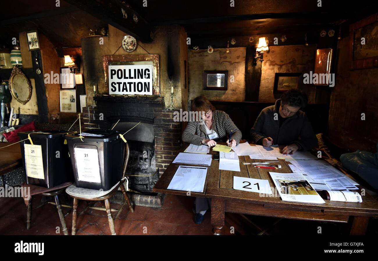 General Election 2015 Polling Day - May 7th Stock Photo - Alamy