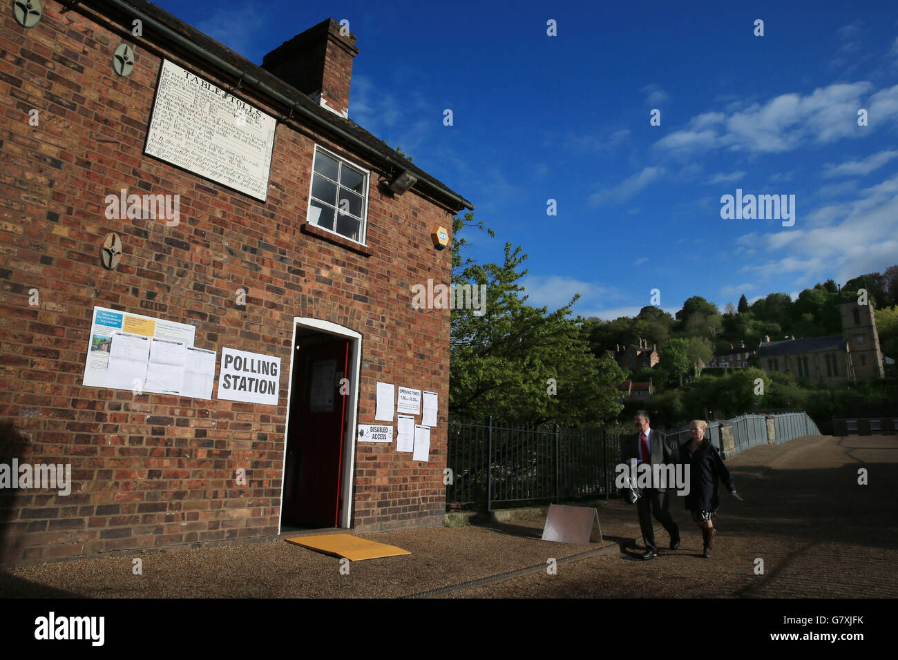 Ballot box bridge hi-res stock photography and images - Alamy