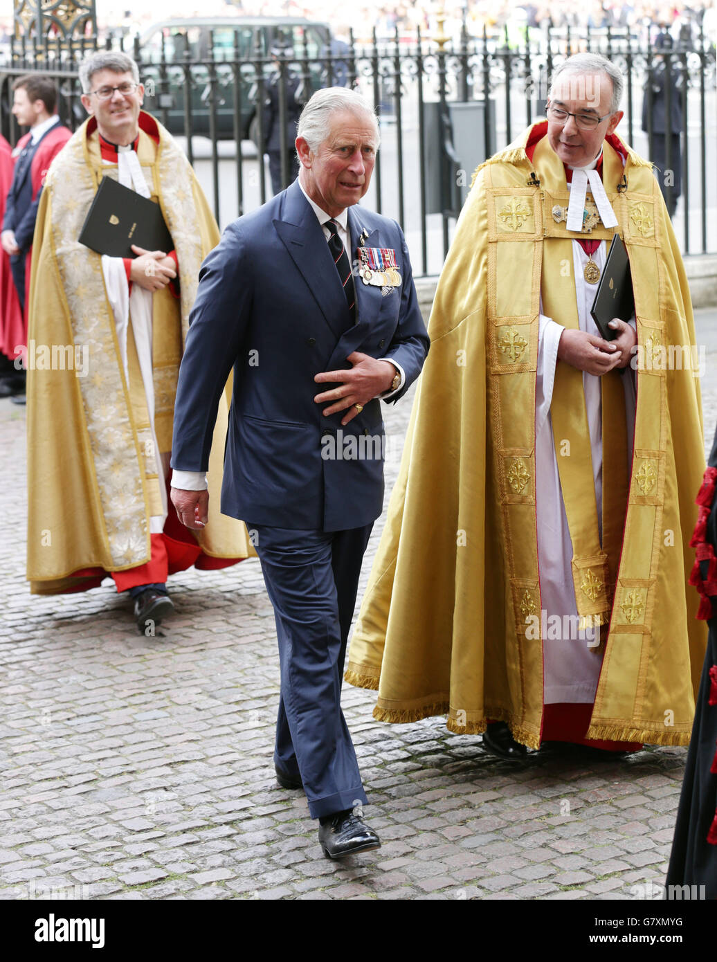 The prince of wales with the dean of westminster abbey hi-res stock ...