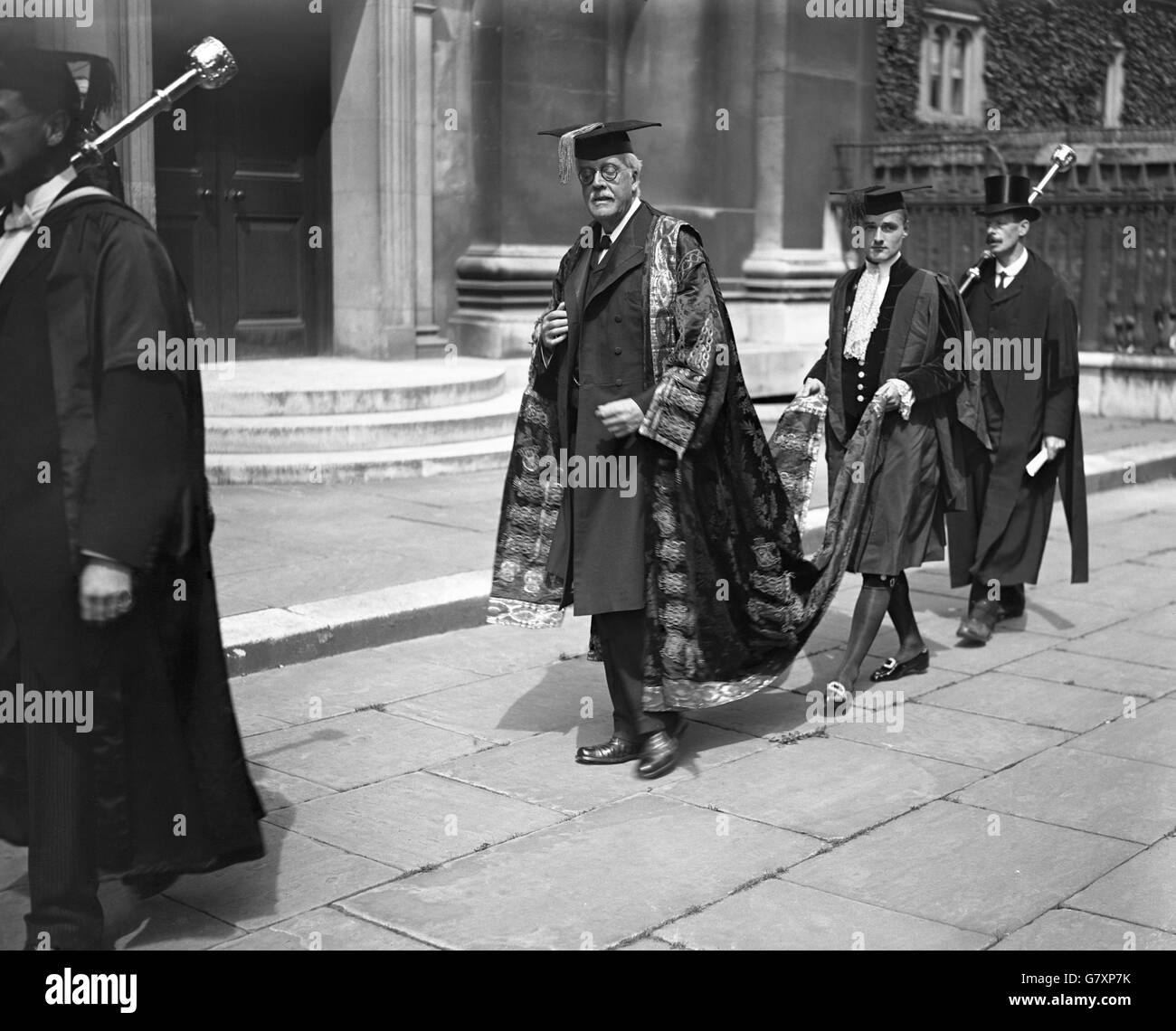 Former Prime Minister Arthur Balfour, who is Chancellor of Cambridge ...