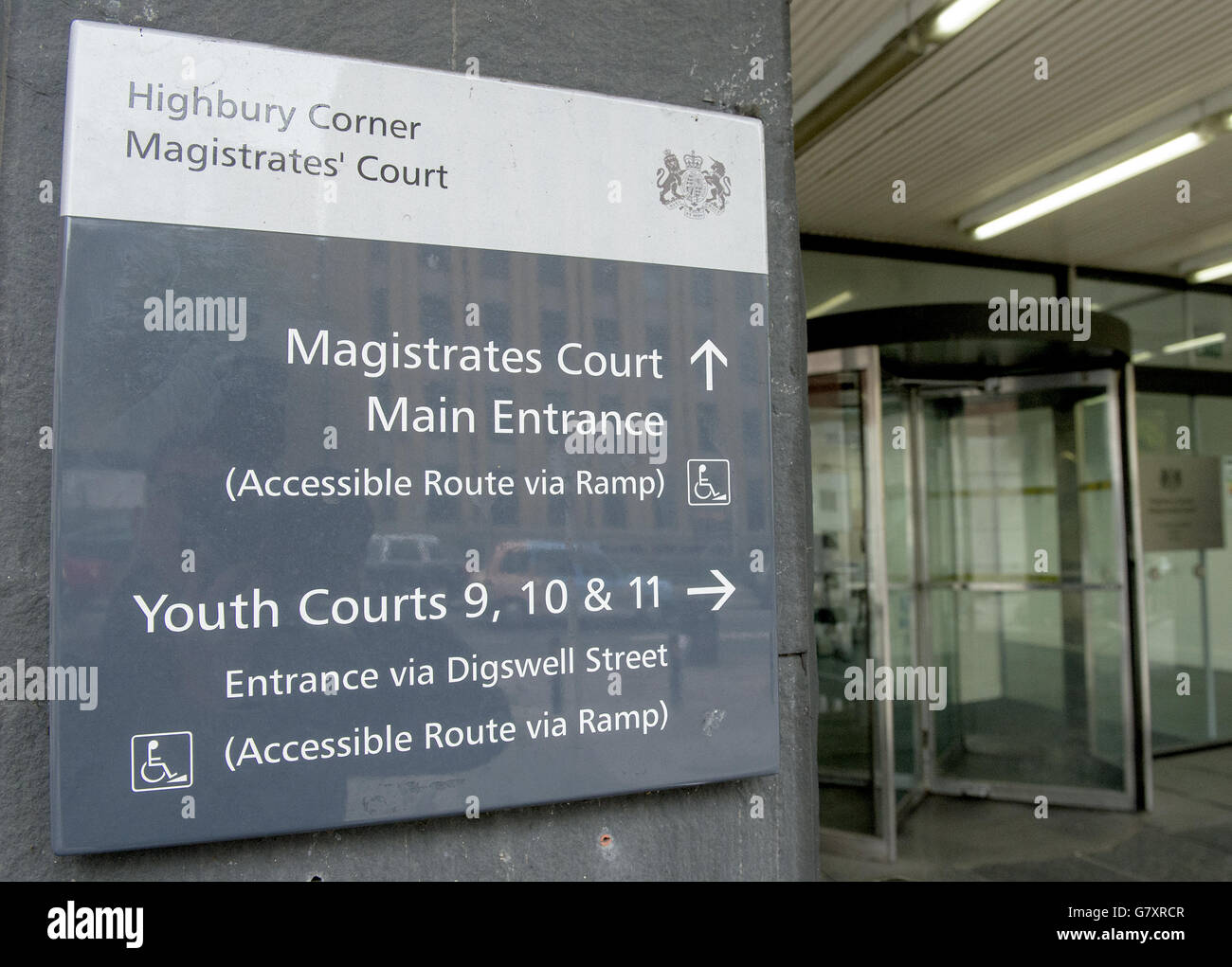 Highbury Corner Magistrates Court - London Stock Photo - Alamy