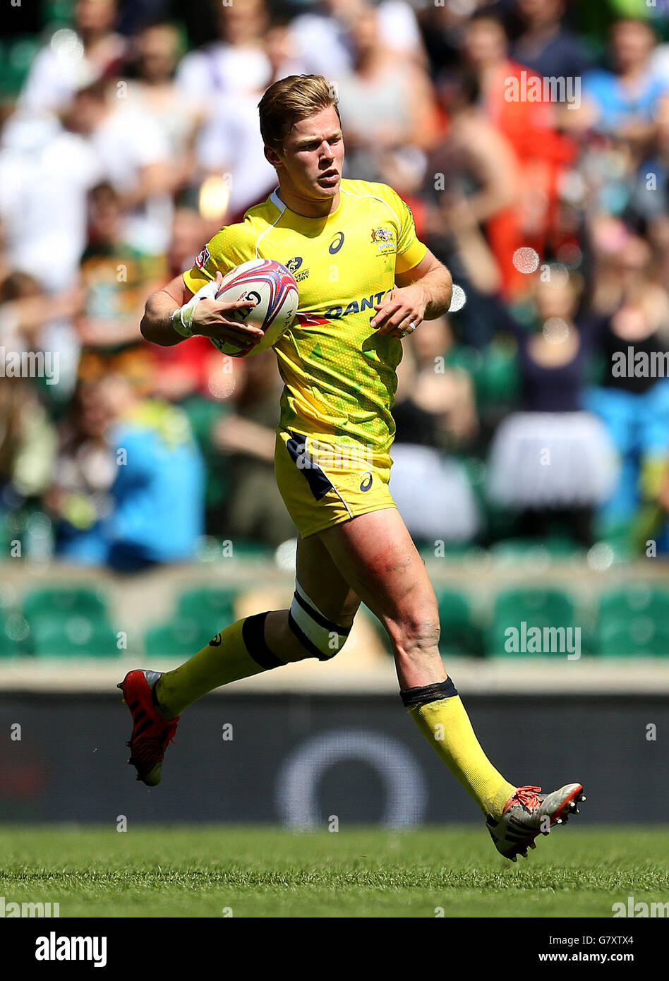 Rugby Union - Marriott London Sevens - Twickenham Stadium Stock Photo ...