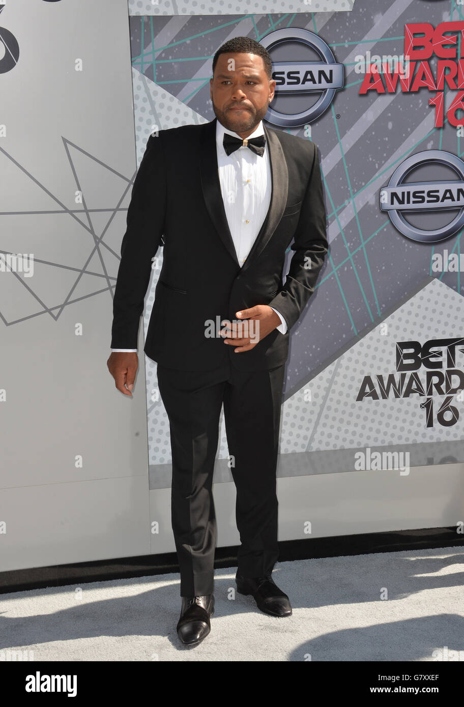 Anthony anderson awards hi-res stock photography and images - Alamy