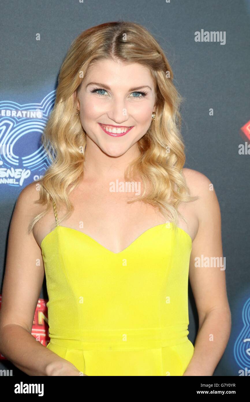 Los Angeles, CA, USA. 23rd June, 2016. Emmy Buckner at arrivals for ...