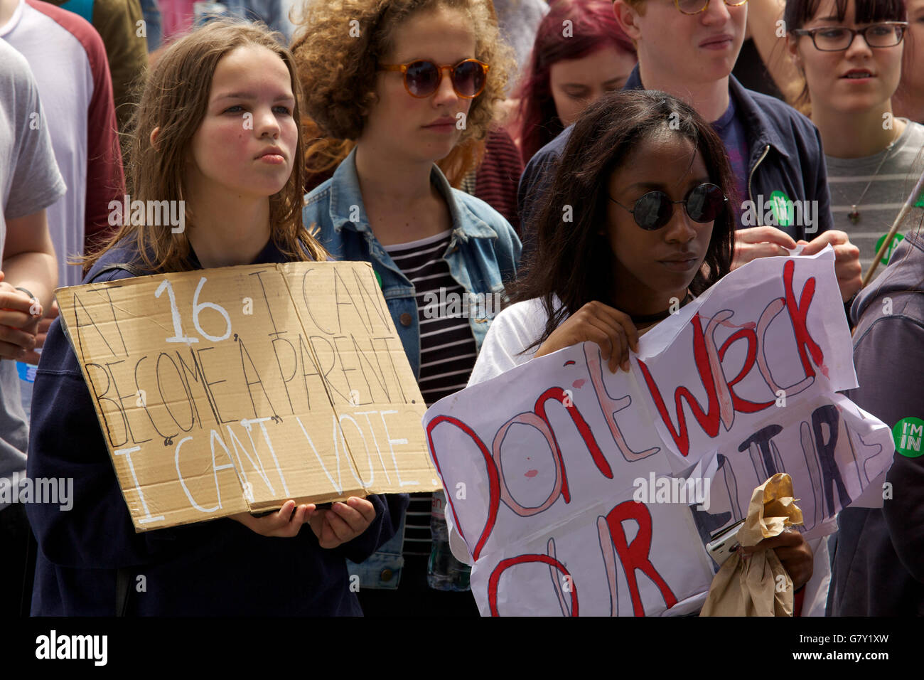 Cardiff, Wales, UK. 27th June 2016. College and sixth form students ...