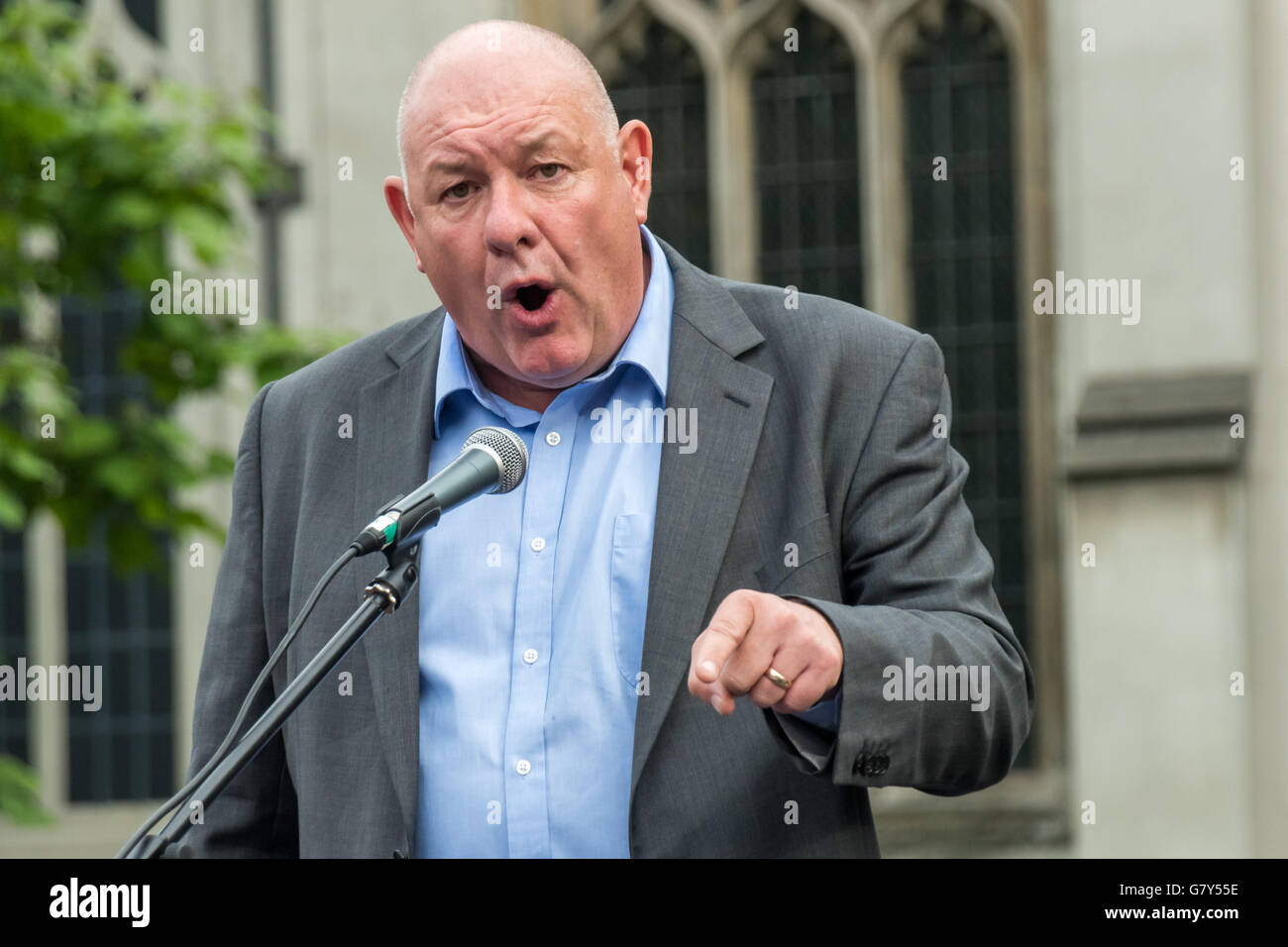 Dave Ward High Resolution Stock Photography and Images - Alamy