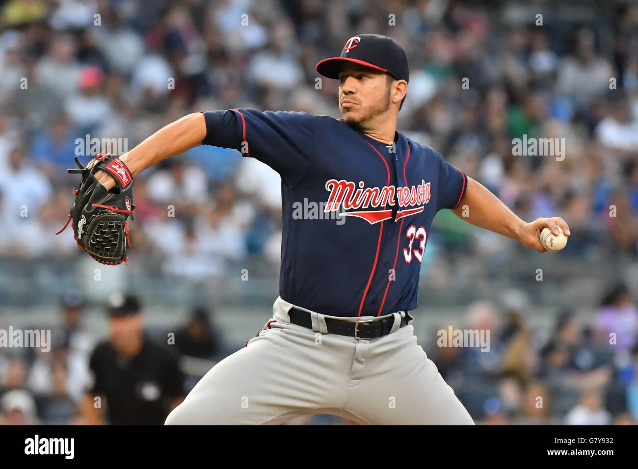 Tommy Milone (Twins), JUNE 24, 2016 - MLB : Tommy Milone of the ...