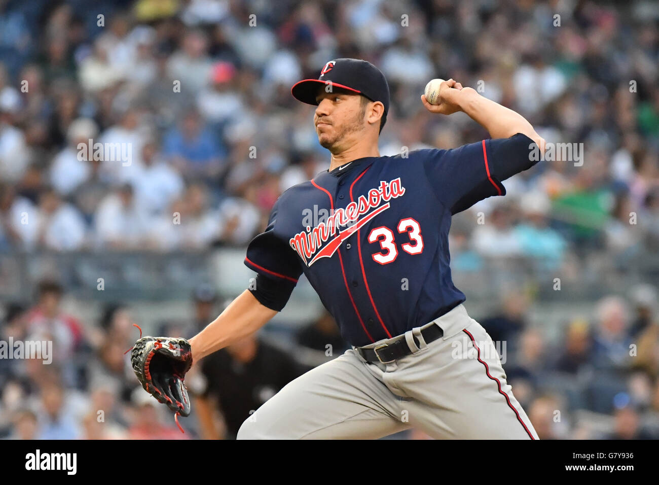 Tommy Milone (Twins), JUNE 24, 2016 - MLB : Tommy Milone of the ...