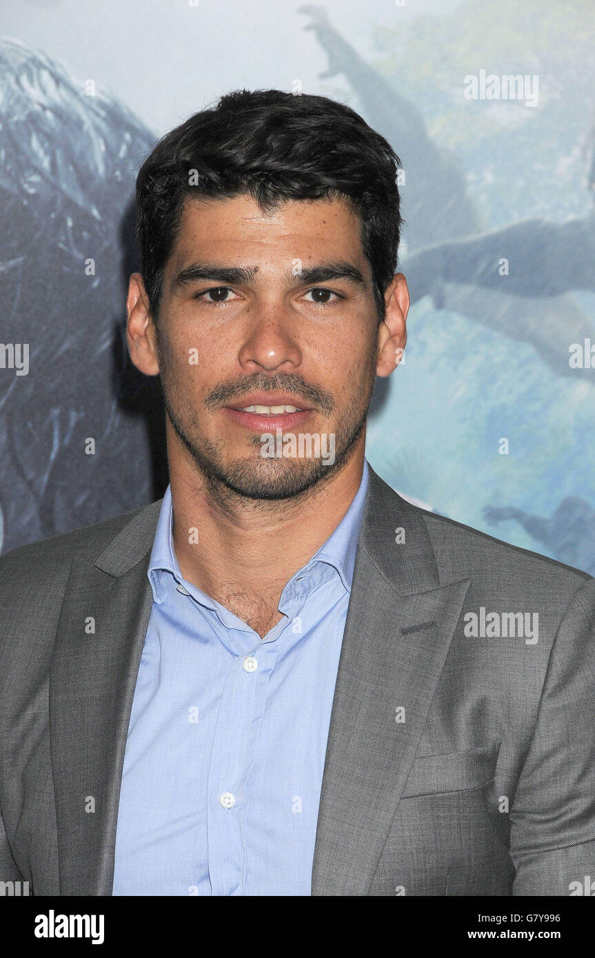 Warner castillo hi-res stock photography and images - Alamy