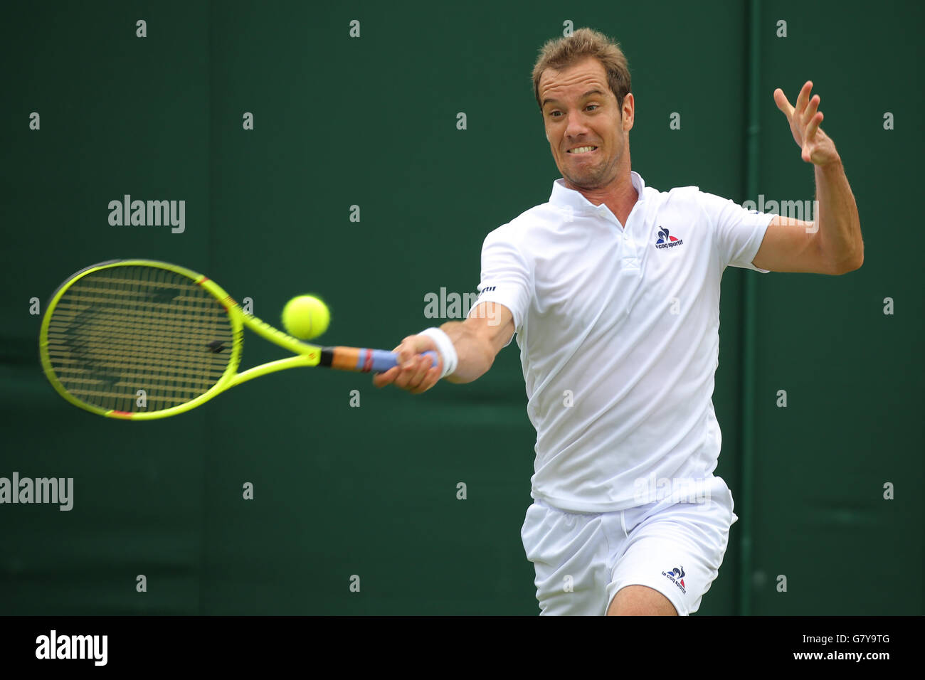 Richard gasquet backhand hi-res stock photography and images - Alamy
