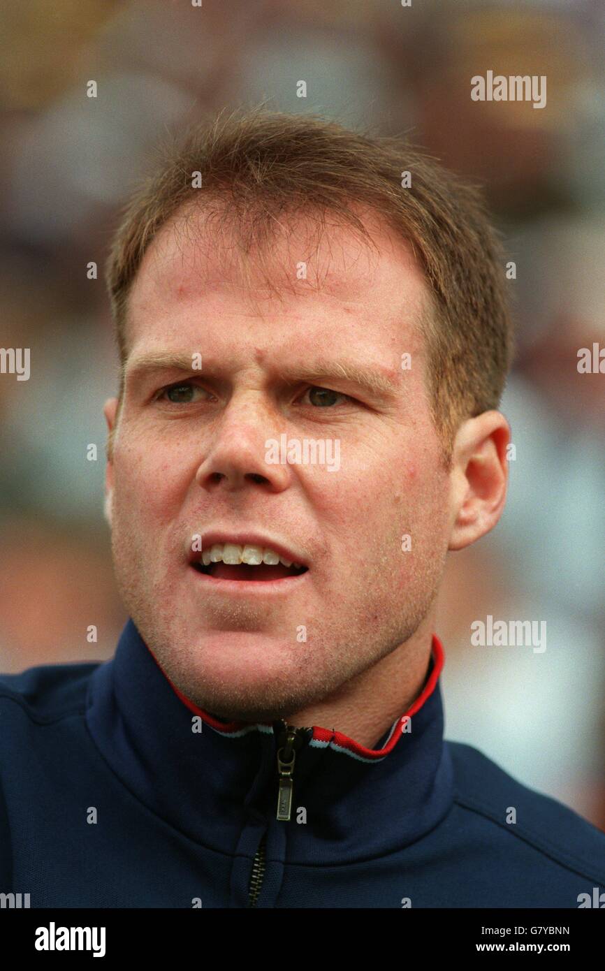 International Soccer - World Cup Qualifier - USA v Mexico. Brad Friedel ...