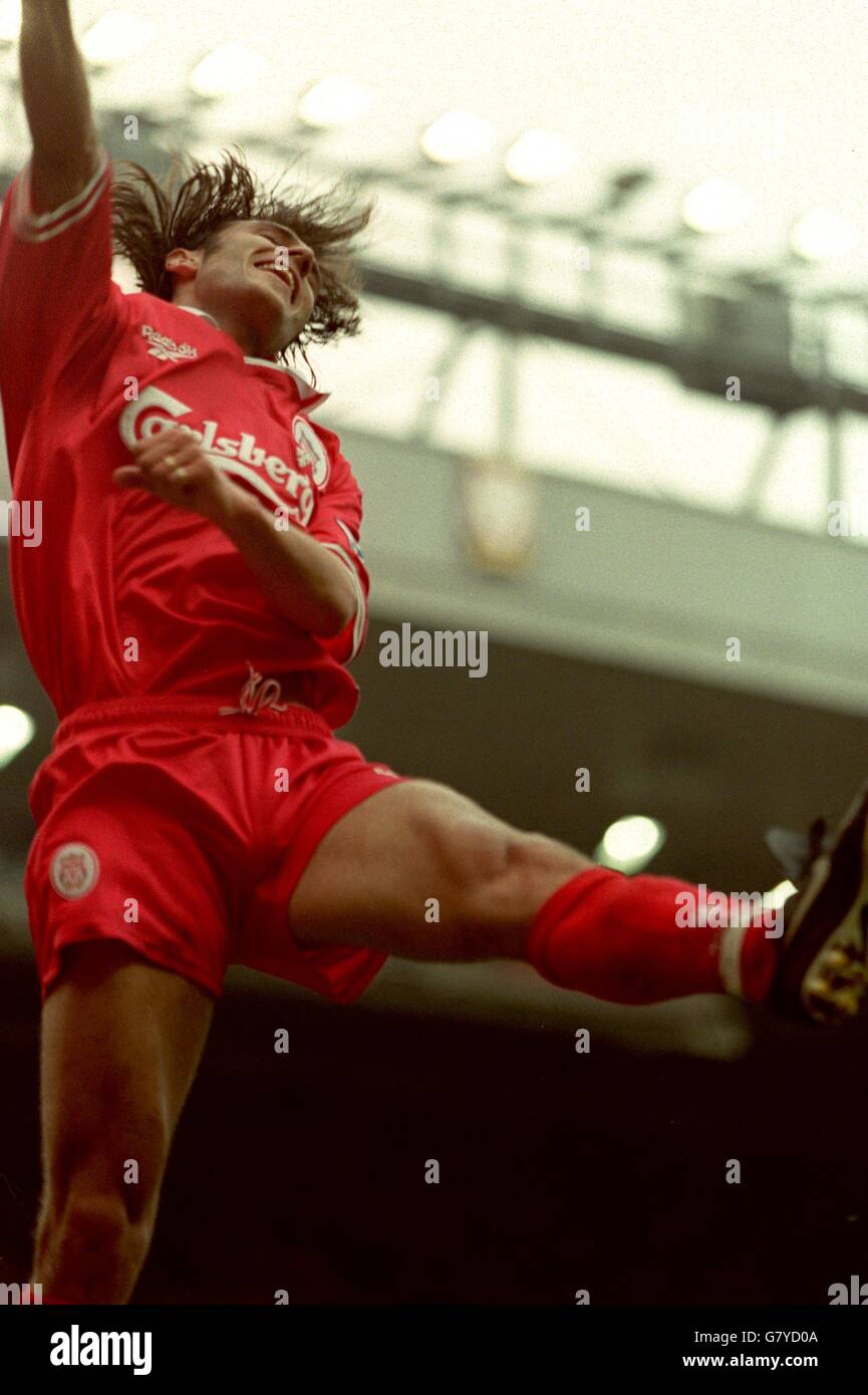 Liverpools patrik berger celebrates the winning goal hi-res stock ...