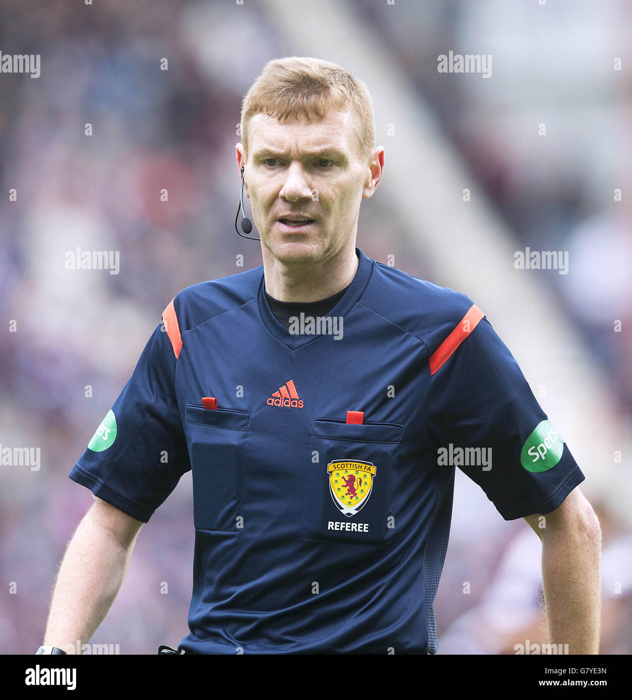 Referee calum murray hi-res stock photography and images - Alamy