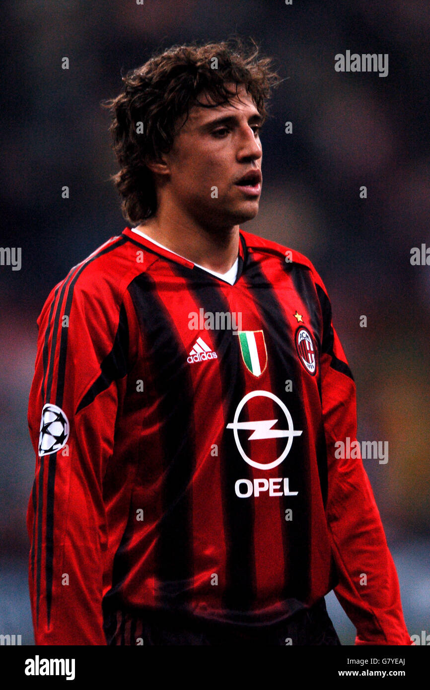 Hernan crespo ac milan hi-res stock photography and images - Alamy